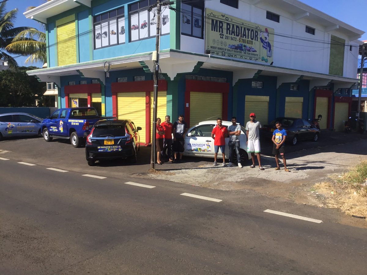 FIND A DISTRIBUTOR – Westlake